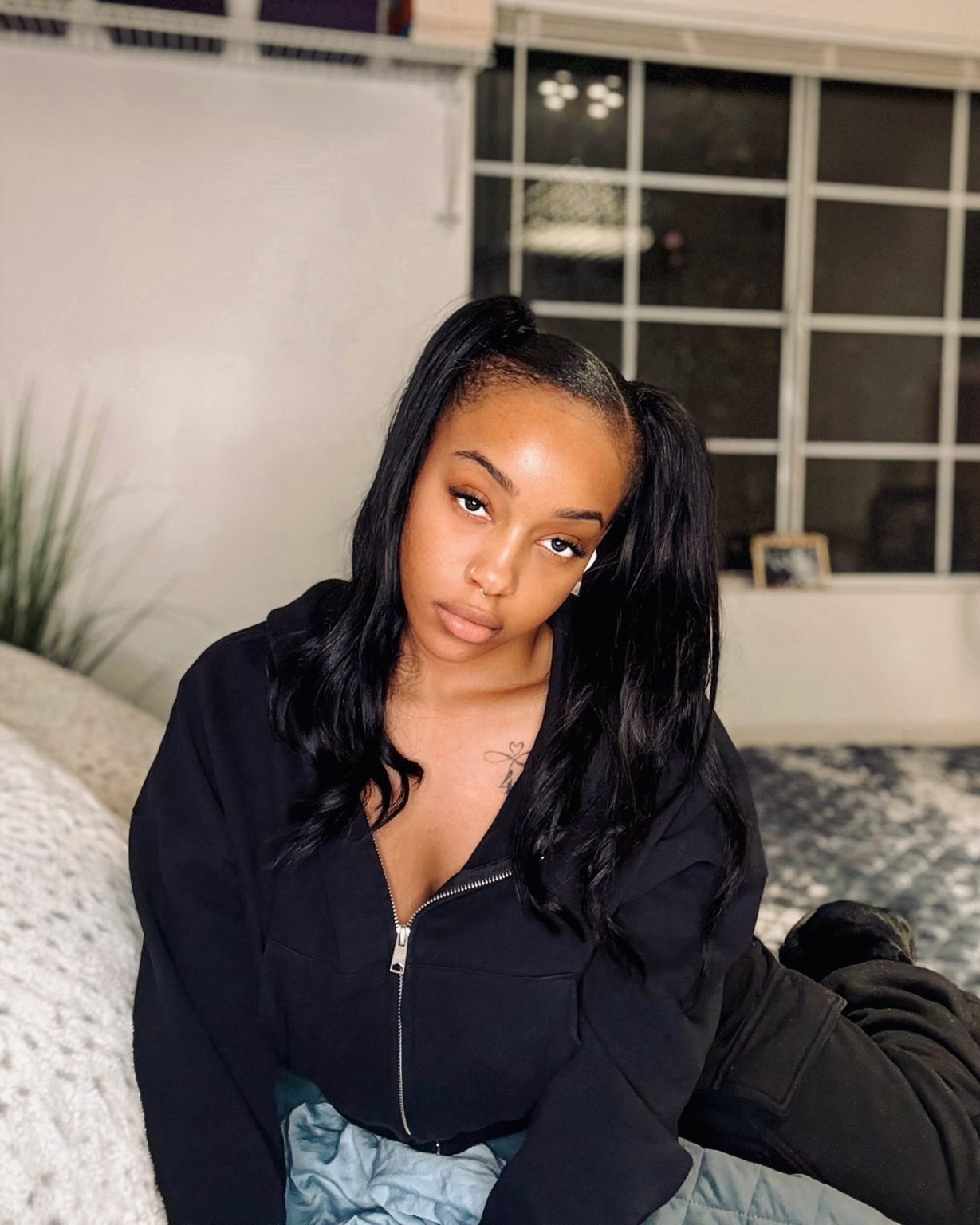 Who is Lily Starfire? Age, Career, Family, Net Worth, Height Bio 2024 ...